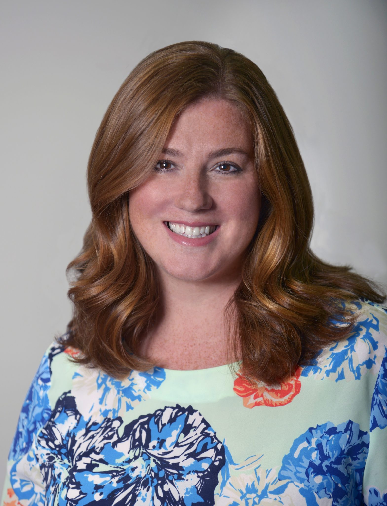 Lisa Headshot - Joshua Milne PR